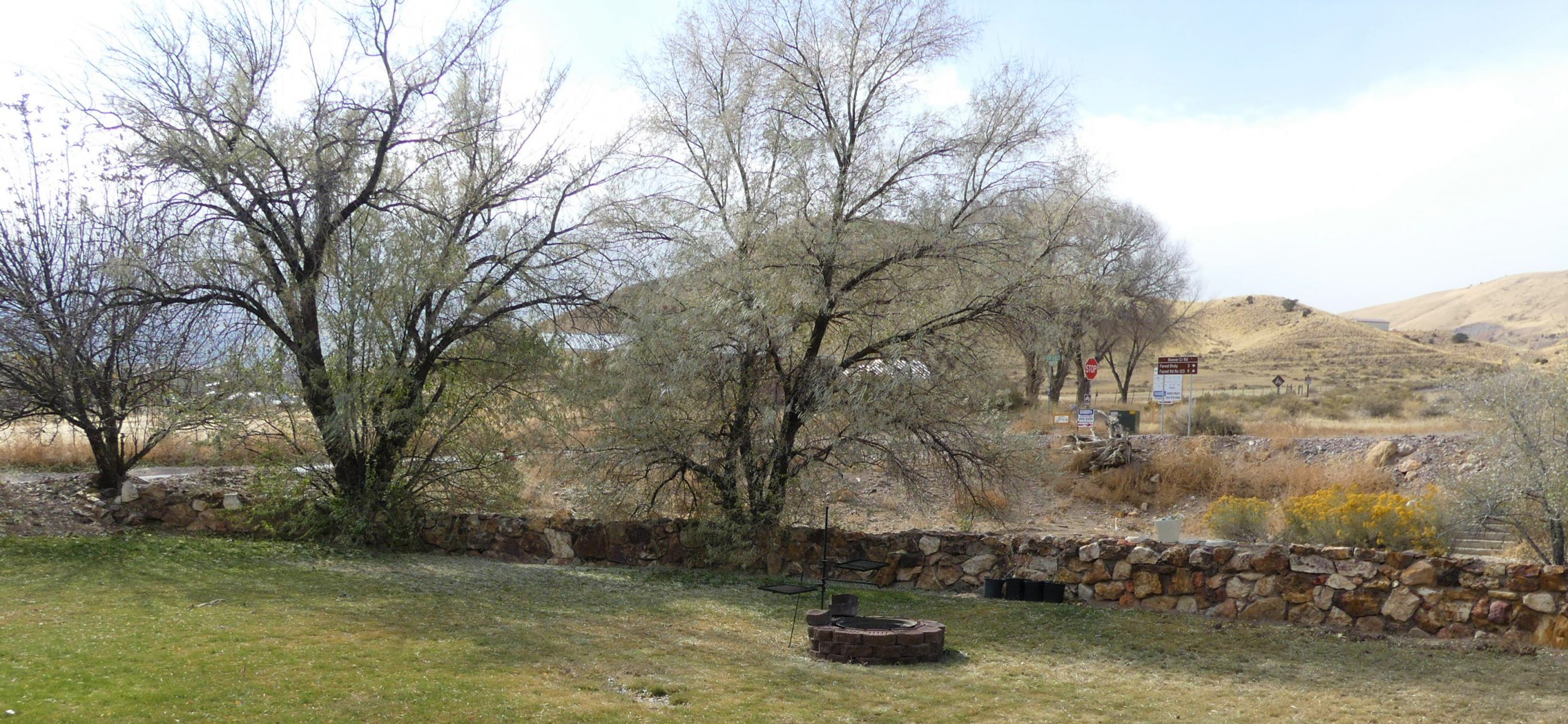 Images - Marysvale UT Cabin - Paiute Trail King